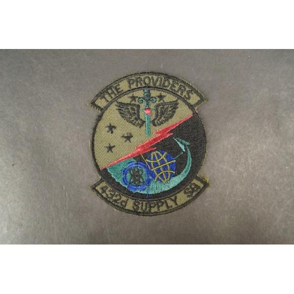 商品状態・サイズ(約):縦8.2cm×横6.7cm・中古品です・スレ/小キズはご了承ください・付属品は画像のものがすべてです注意事項色合いは実物と画像で異なって見える場合がございます。ご利用のモニターによっても色合いは違って見えます。