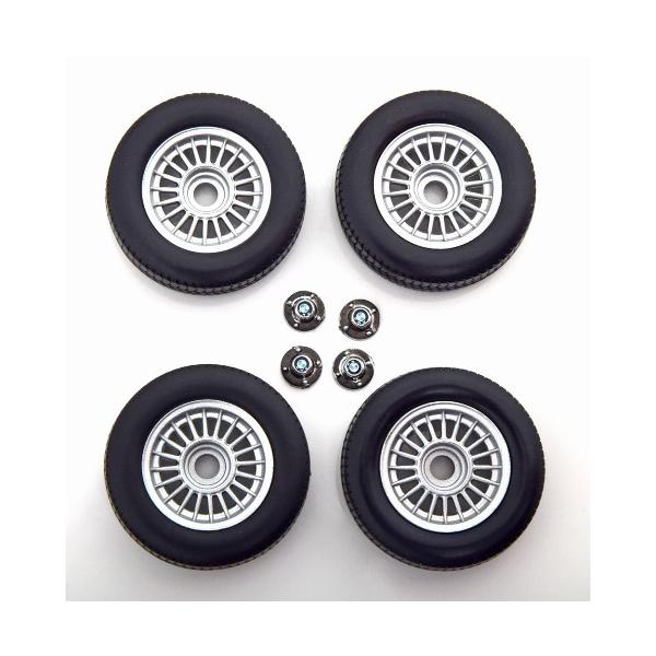 【商品紹介】ダイキャストモデル【メーカー】KK scale【車体メーカー】BMW【品番】KKDCACC012【スケール】1/18【商品状態】新品です。※注意事項※経年変化による多少の色あせ、デカールの浮き、外箱やクリアケースのキズ・スレなど...