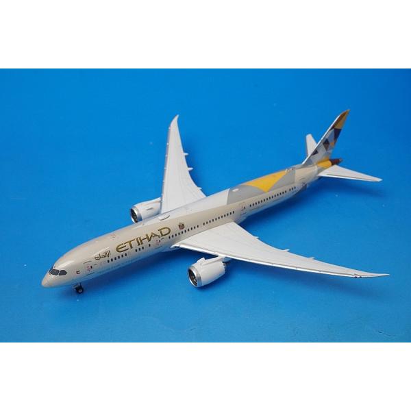 商品情報ダイキャストモデル商品状態・中古品ですが、本体に目立ったダメージ無く状態良い方だと思います・外箱にスレ/小キズ/角打ちございます・付属品は画像のものが全てです注意事項※こちらの商品は、当店がお客様より買い取りをした商品となります※製...