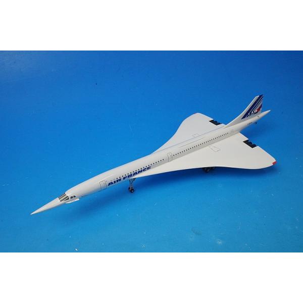商品情報ダイキャストモデル商品状態・開封中古品です・本体に細かなスレ/ほんの少し塗装ムラございますが（画像参照下さい）、他目立ったダメージ無く状態良い方だと思います・外箱にスレ/小キズ/角打ちございます・付属品は画像のものが全てです注意事項...