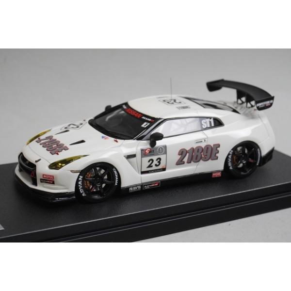 メーカーHPI　車体メーカー日産　品番8492スケール1/43　商品状態中古品です。タイヤに汚れが見受けられます。注意事項経年変化による多少の色あせ、デカールの浮き、外箱やクリアケースのキズ・スレなどはご容赦ください。これらに対して神経質な...