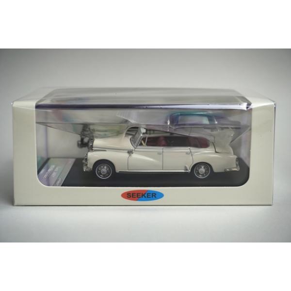 【商品紹介】ダイキャスト※輸入品の為パッケージ等多少のダメージがある場合がございます。【メーカー】Seeker【車体メーカー】メルセデス ベンツ【品番】【スケール】1/64【商品状態】新品です。※注意事項※経年変化による多少の色あせ、デカー...