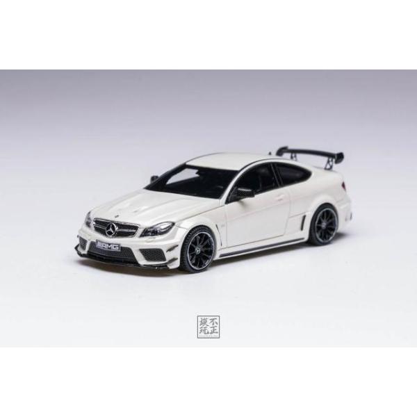 【発売日：2026年03月31日】【商品紹介】レジン※輸入品の為パッケージ等多少のダメージがある場合がございます。【メーカー】Cars'Lounge【車体メーカー】【品番】【スケール】1/64【商品状態】新品です。【発売予定日】2025年9...