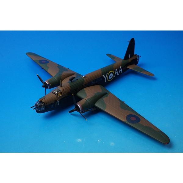 商品情報ダイキャストモデル　商品状態・中古品ですが、本体に目立ったダメージ無く状態良い方だと思います　・外箱にスレ/小キズ/角打ち/若干潰れ・破れございます・付属品は画像のものが全てです　　注意事項※こちらの商品は当社がお客様より買い取りを...