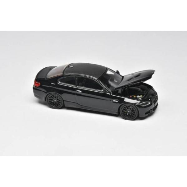 【発売日：2025年12月31日】【商品紹介】ダイキャスト 輸入品の為パッケージ等多少のダメージがある場合がございます。【メーカー】Model Attudide【車体メーカー】BMW【品番】【スケール】1/64【商品状態】新品です。【発売予...