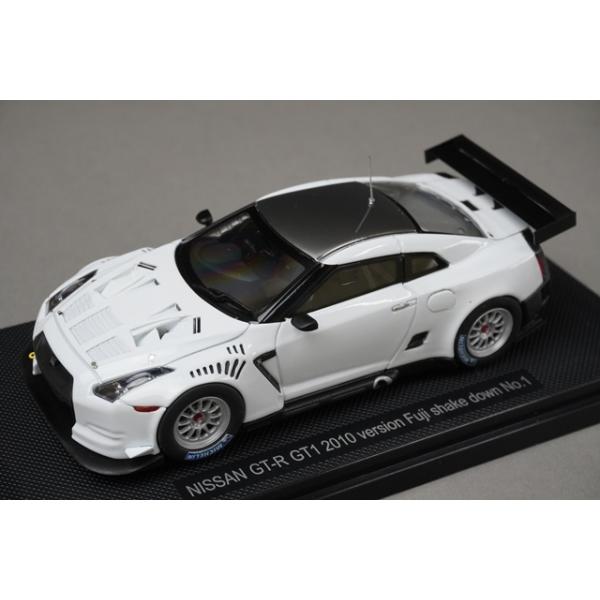 メーカーエブロ　車体メーカー日産　品番44317スケール1/43　商品状態中古品です。汚れ、塗装ムラが見受けられます。外箱、クリアケースにスレキズが見受けられます。※注意事項※経年変化による多少の色あせ、デカールの浮き、外箱やクリアケースの...