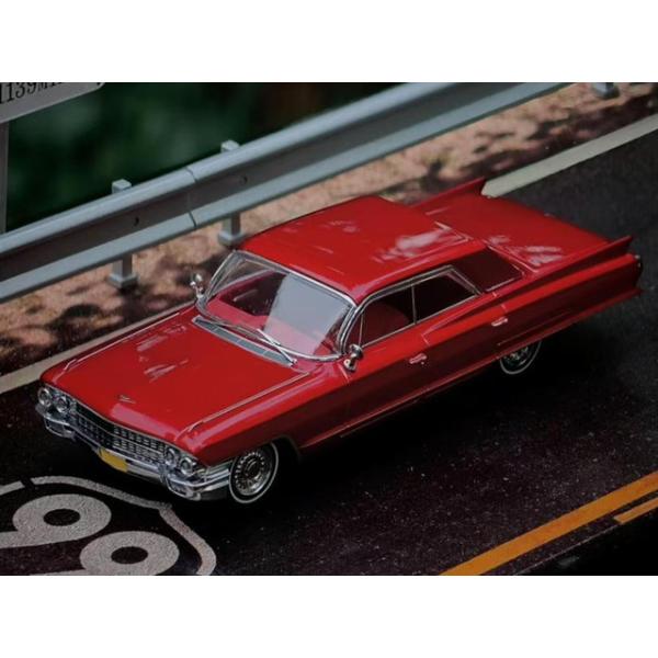 【商品紹介】素材: ダイキャスト　輸入品の為パッケージ等多少のダメージがある場合がございます。　こちらの商品はチェイスカーのお届けとなる可能性もございます。　【メーカー】MK Miniatures【車体メーカー】【品番】【スケール】1/64...