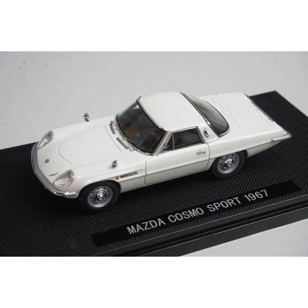 メーカーエブロ　車体メーカーマツダ品番44027スケール1/43　商品状態中古品です。塗装ムラ、汚れ、キズが見受けられます。外箱、クリアケースにスレキズが見受けられます。※注意事項※経年変化による多少の色あせ、デカールの浮き、外箱やクリアケ...