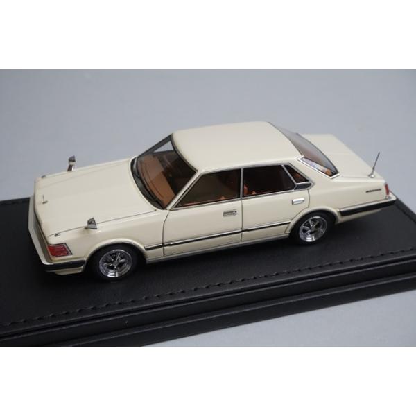 メーカーイグニッションモデル車体メーカー日産品番IG1451 スケール1/43商品状態中古品です。スリーブ、クリアケースにスレキズが見受けられます。※注意事項※経年変化による多少の色あせ、デカールの浮き、外箱やクリアケースのキズ・スレなどは...