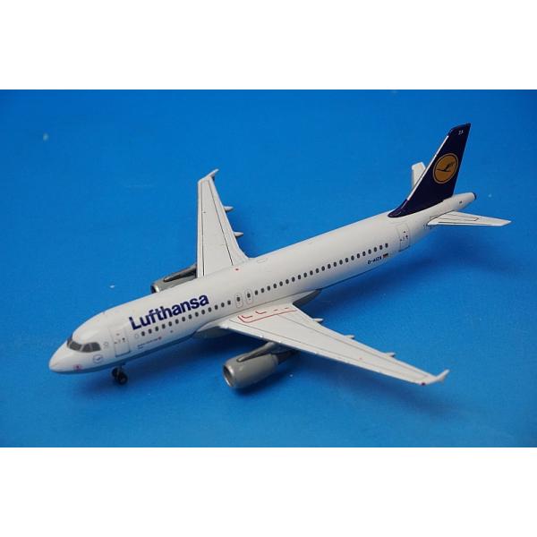 商品情報ダイキャストモデル商品状態・開封中古品です・本体に細かなスレ/ほんの少し塗装ムラございますが（画像参照下さい）、他目立ったダメージ無く状態良い方だと思います・外箱にスレ/小キズ/角打ちございます・付属品は画像のものが全てです注意事項...