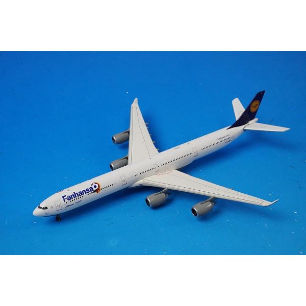 商品情報ダイキャストモデル商品状態・開封中古品です・本体に細かなスレ/水平主翼にほんの少し色ヤケございますが（画像参照下さい）、他目立ったダメージ無く状態良い方だと思います・外箱にスレ/小キズ/角打ちございます・付属品は画像のものが全てです...