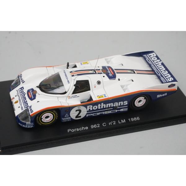 メーカースパーク　車体メーカーポルシェ　品番S0924スケール1/43　商品状態中古品です。車体に汚れ、デカール浮きが見受けられます。スリーブ/クリアケースにスレキズが見受けられます。※注意事項※経年変化による多少の色あせ、デカールの浮き、...