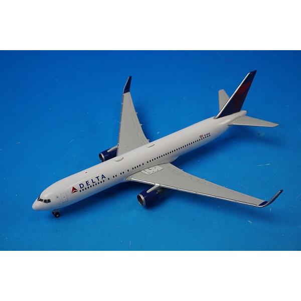 商品情報ダイキャストモデル商品状態・中古品ですが、本体に目立ったダメージ無く状態良い方だと思います・外箱にスレ/小キズ/角打ちございます・付属品は画像のものが全てです注意事項※こちらの商品は当社がお客様より買い取りをした中古商品となります。...