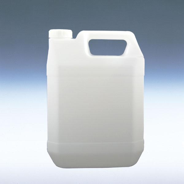 ポリエチレン製の４Lの容器です。中身がみやすい半透明タイプです。アダプターノズル付きで小分けも、しやすくなっています。中身を入れて商品として、また洗剤容器、詰替え容器、業務用容器として幅広くお使い頂けます。