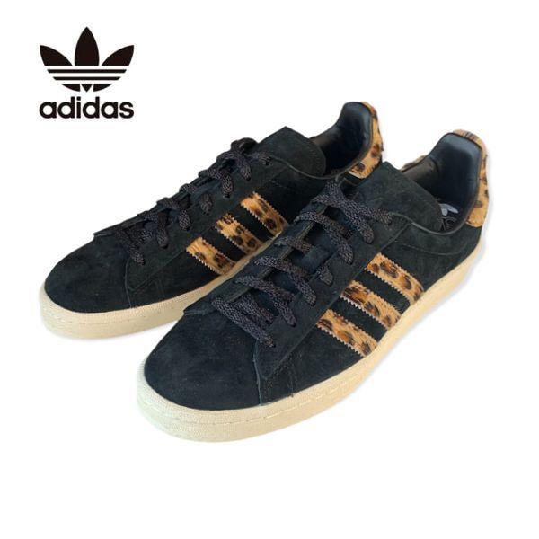 ADIDAS ORIGINALS / CAMPUS80s2012年に発売された、"X LARGE(エクストララージ)"とのコラボレーションモデルへのオマージュ。アッパーからシュータンまで、マットなブラックスウェードで統一。スリーストライプス...