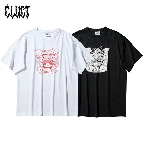 CLUCT / JWIZARD［S/S TEE］051876.5オンスの生地を使用したTシャツ。手描きによるインパクトの強いグラフィックがメインウェアからレイヤードスタイルのインナーまで幅広く活躍するマルチな1枚です。CONTENT _ C...