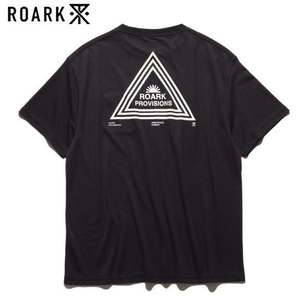 ROARK / "PROVISIONS" Dri-Release TEE自由を求める冒険家のためにデザインされたグラフィック"ROARK PROVISIONS"。ソフトな肌ざわりで速乾性に優れた生地、DriReleaseを採用。汗を素早く肌...