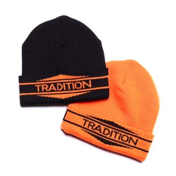 TRADITION CYCLES MFGのOFFICIAL MERCHANDISES。東海岸コネチカット州のTRADITION CYCLES MFG。主宰のHARLEY CARRARAは生粋のギアヘッドだった父親の影響でモーターカルチャーに...