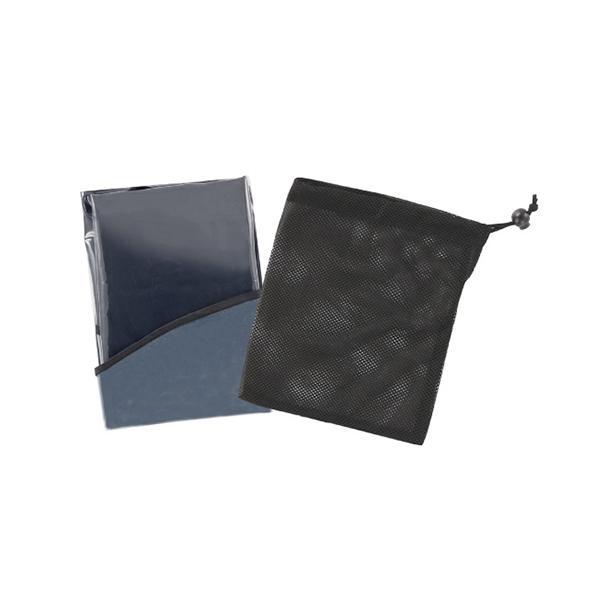 コンパクトレインカバーがあれば雨の日のお出掛けも安心。