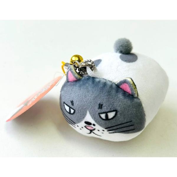 かなしきデブ猫ちゃんマルのミニマスコットです。もちもち感があります。