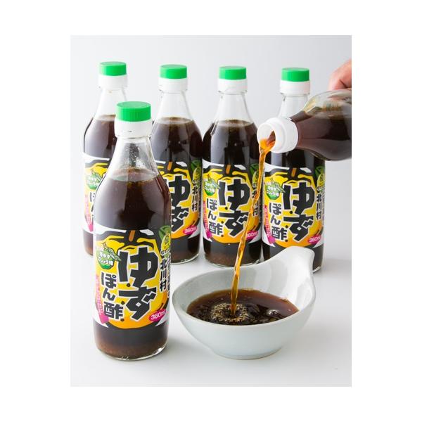 香り高い青ゆず皮とゆず果汁を使用した「ゆずぽん酢」です。甘酸っぱさの中に、地元高知の青唐辛子のさわやかな辛味が食をそそります。鍋物、刺身、焼肉、焼き魚、揚げ物など、どんなお料理にも◎■内容量　360mlX6本■保存方法　直射日光を避けて常温...