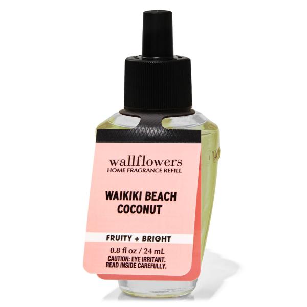 人気沸騰中！Bath&amp;BodyWorksのプラグイン芳香剤Wallflowersの詰め替え用シングルリフィルです。かわいいカラーの本体をプラスすれば、お部屋のおしゃれ度UP間違いなしお好みの香りをいくつか集めて、気分に合わせて使い分...
