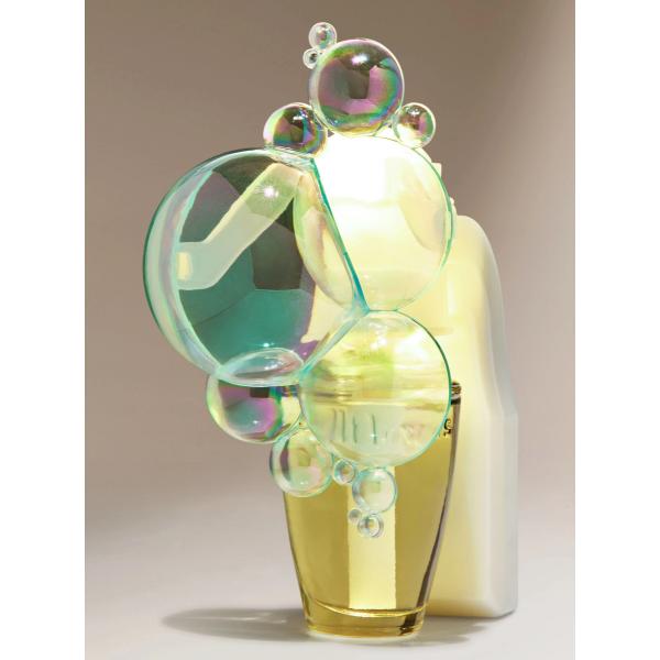 【バスアンドボディワークス/Bath&amp;Body Works】Wallflowers Fragrance PlugBubbles Night Light(バブルナイトライト)人気沸騰中！Bath&amp;BodyWorksのプラグイン...