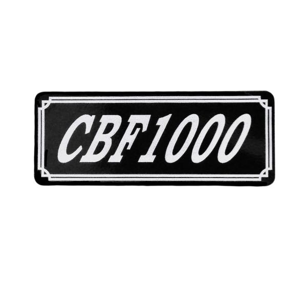 ホンダCBF1000オリジナルステッカー 業務用の高性能レーザー彫刻機で2層アクリルステッカーにて作成しました。【商品詳細】・サイズ： 縦2cm×横5cm×厚み約0.5mm・色： 黒/白ロゴ・個数：1枚・素材：アクリル2層ステッカー・質感／...