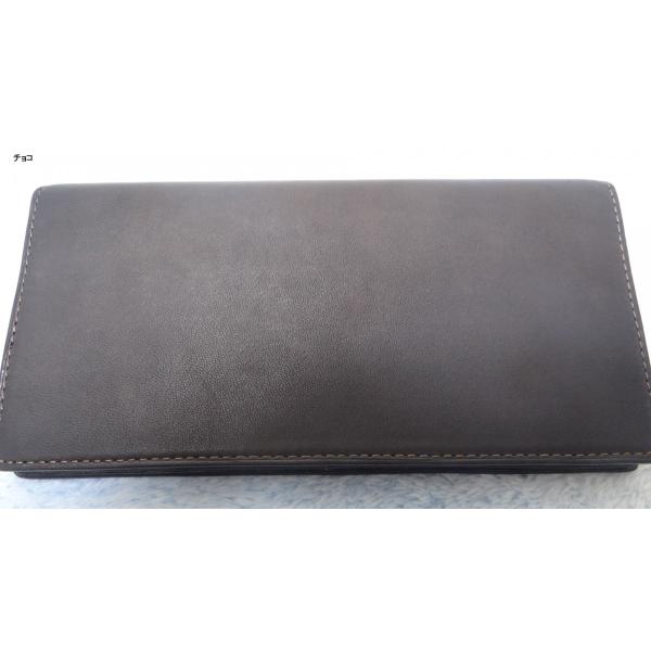 【サイズ】約H9．5×W19【仕様】【札入れ仕切】無【小銭入れ開閉】ファスナー式【カード入れ】×13【ポケット】×3　重さ約99g【素材】シープスキン（羊革）【生産地】中国Schaf(シャーフ)アビシニアン高原という、特殊な環境で育ったハイ...