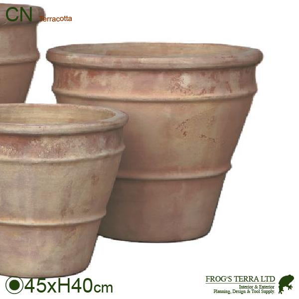 植木鉢（プランター/ポット）【サイズ】直径45cm×H40cm【材質】素焼【底穴】あり【特徴】原料に鉱物を使用しているため、一般的なテラコッタアイテムより頑丈なつくりとなっています。※商品の特性上、表面の土質が若干剥離しますのでご注意下さい...