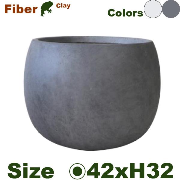 植木鉢（プランター/ポット）【外寸】直径42cm×H32cm（内直径33cm）【材質】ファイバークレイ【重量】準備中【色】オフホワイト、グレイから【底穴】あり※樹脂製品の特性として環境によりクラック、色あせ等の変化が発生します。※室内など水...