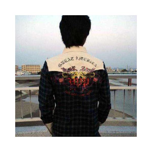 春/秋/長袖シャツ/HPP/雑誌掲載/人気ブランド/お兄系/ウエスタン/ジルコニア使い/ガンズ/HPPブランドの男前ウェスタンシャツショルダーヨーク!フラップ付胸ポケット!でもスナップボタンではない(笑)背中はガンマンを彷彿とさせるイラスト...