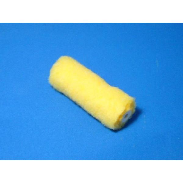 メーカー直仕入れで大特価屋内外の壁、屋根、床などあらゆる場所に対応出来ます。平滑面から多少の凹凸面に使用可能！！規格100ミリ毛丈13ミリ径8パイ●毛材：ポリエステル　強い繊維で、濡れても強さは変わらず摩擦にも強い。　弾力回復性に優れており...