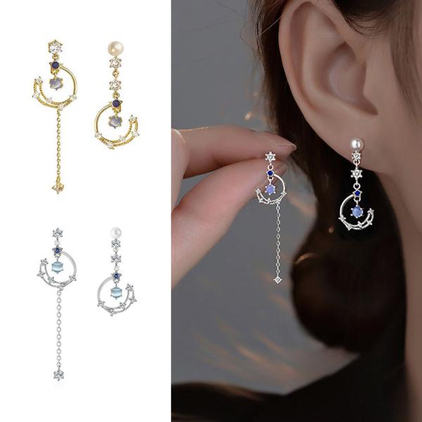 洗練されたデザイン人気のロングピアス。インパクト大！それぞれの存在感を惹き立て合う好バランスなモチーフデザイン。いつものコーデに取り入れるだけで女性らしさがグッと上がる大ぶりサイズは、小顔効果も期待出来ちゃいます♪キラキラと輝くモチーフは女...