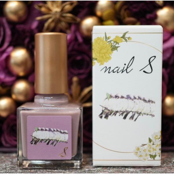 【発売日：2025年02月14日】ネイルエスの暦シリーズ。3月の異名夢見月（ゆめみつき）柔らかなピンク色をベースに、細やかなのラメを散らばせたカラーです。花々が咲き誇る一歩前、春がまだ夢を見ている頃の光景をイメージしました。