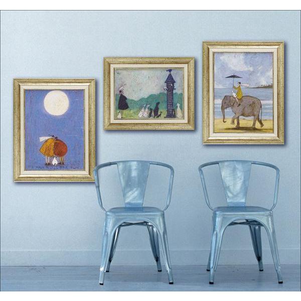 じーっと見ていると、だんだんとサム トフトの不思議な世界へ・・・癒され幸せな気分になれるアートです。