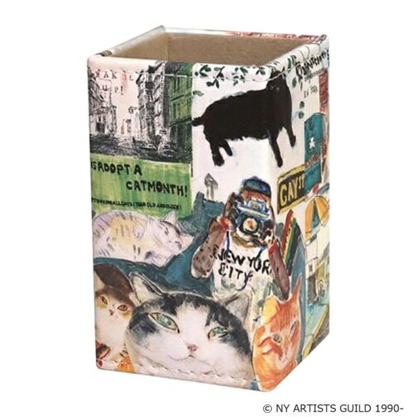 猫を主人公としたアート、マンハッタナーズのメガネスタンドです。