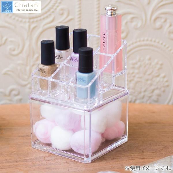 透明感を活かしたアイテムなので、リビングはもちろん洗面台やバスルームなど場所や雰囲気を問わずマッチします。美しいジュエリーやカラフル&amp;お洒落なパッケージのコスメアイテムをそのまま「魅せる収納」に。
