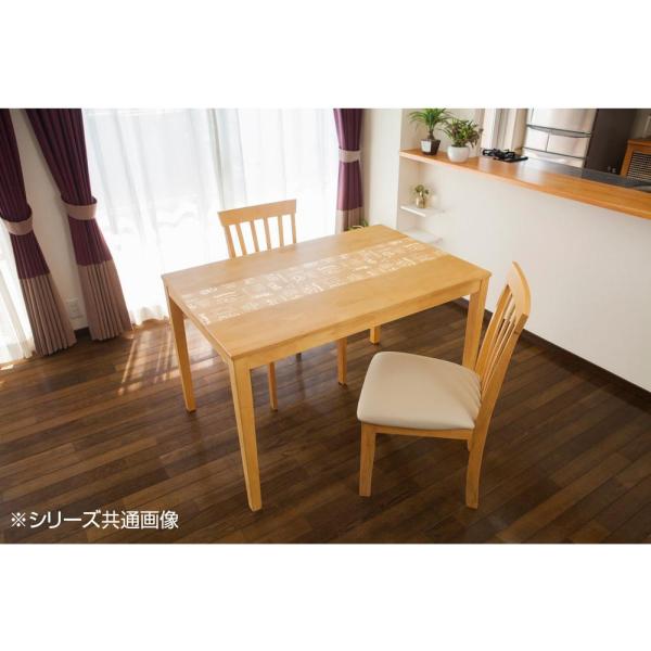 キレイにはがすことができるので、気兼ねなくテーブルをデコレーションできます。