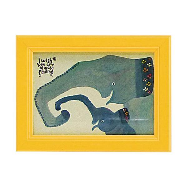 個性的な動物がインテリアのアクセントに。