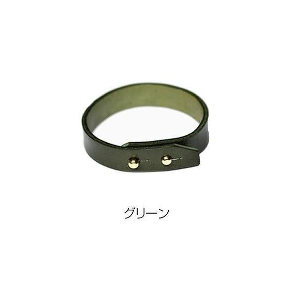 レザー製ブレスレットです。
