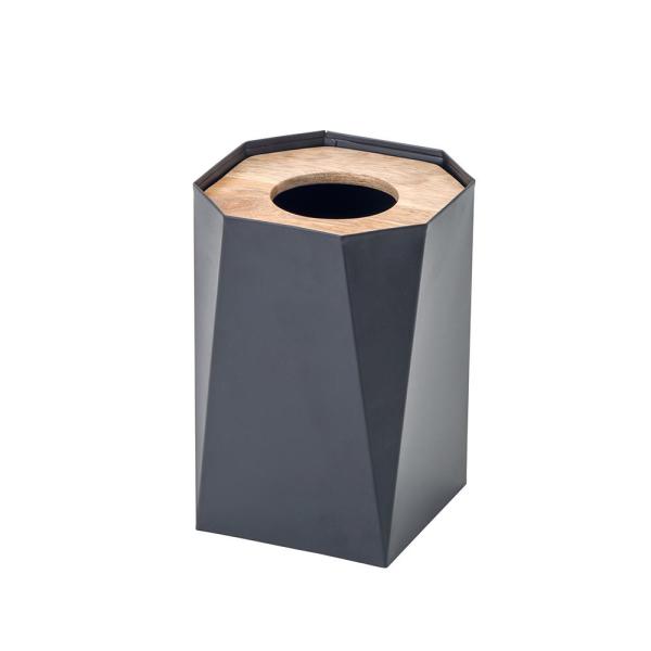 マンゴーウッドとアイアンがどんなインテリアにも馴染み、おしゃれな雰囲気を演出します。