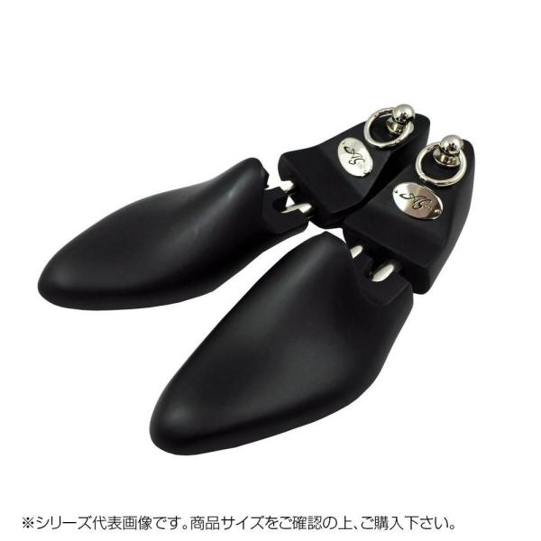 ツインチューブなのでテンションが強く、靴のシワをしっかり伸ばし型崩れを防止します。ラストは立体的で甲の高さを抑えており、様々なインポートシューズにマッチします。特にカルミナ・コードウェイナーなどの甲が薄めの靴と相性が良いのでおすすめです。