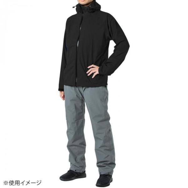 2Wayストレッチ素材の採用により着心地の良さを追求。「雨だから着る」そんな従来の概念を覆すべく生まれた次世代レインウェアです。