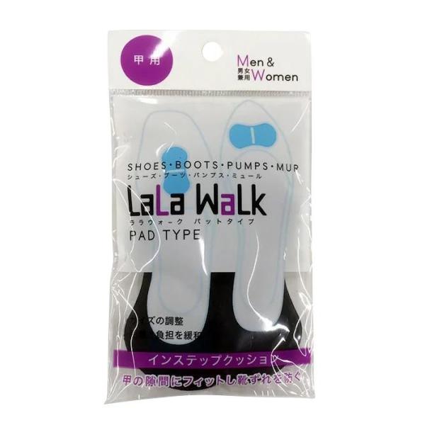 靴の甲部分の隙間に入れるだけでサイズ調整ができます。前滑りや靴ずれを防ぎます。甲部分に靴が当たって感じる痛みをやわらげます。