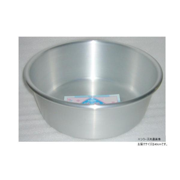 軽くて使いやすいアルミ製の洗い桶です。