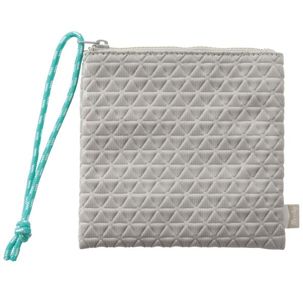 生活小物やメイク用品充電器入れ等に。