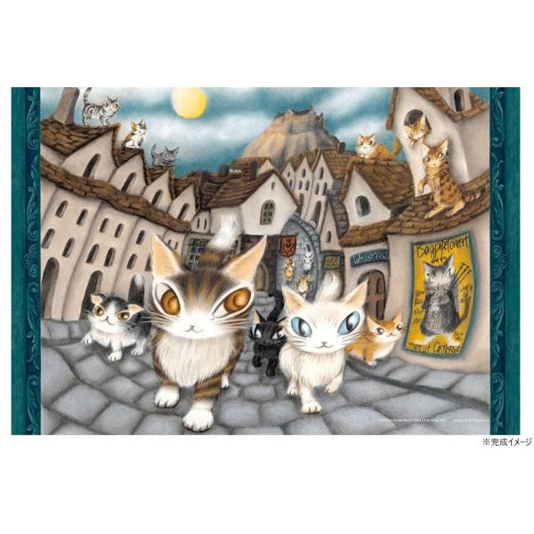 子猫会議がスコットランド、エジンバラ城で開催!夜のロイヤルマイルを巾いっぱいに行進する子猫たち。黄色いポスターに描かれたジタンのバグパイプが鳴りわたる、不思議な夜の一幕。