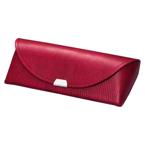 合皮素材のメガネケースです。