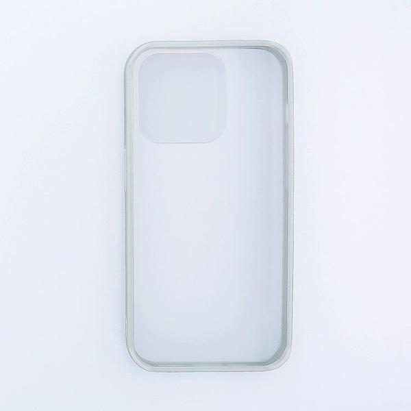 ナチュラルなカラーのフレームで飽きないアイテム◎ステッカーやカードを挟んだり好みのカスタムを楽しむことができます!背面4つ角が凸型構造となっているため、液晶画面よりもフチが高くキズつきにくい作りに!